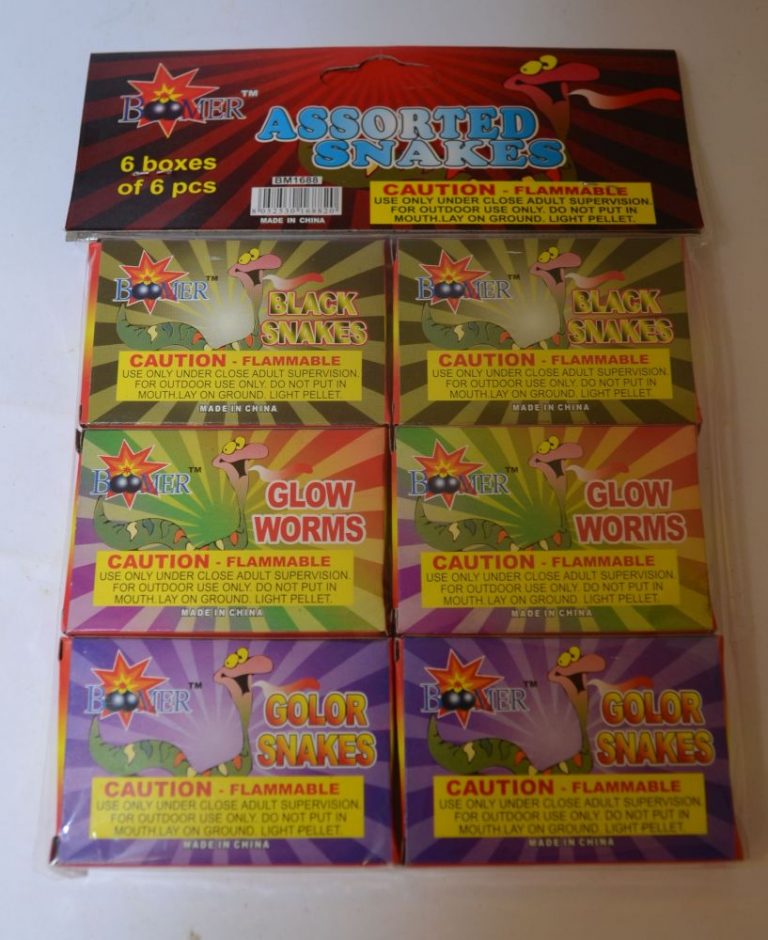 Pulling Fireworks – Buy Fireworks in Fort Pierce @ Wholesale Prices